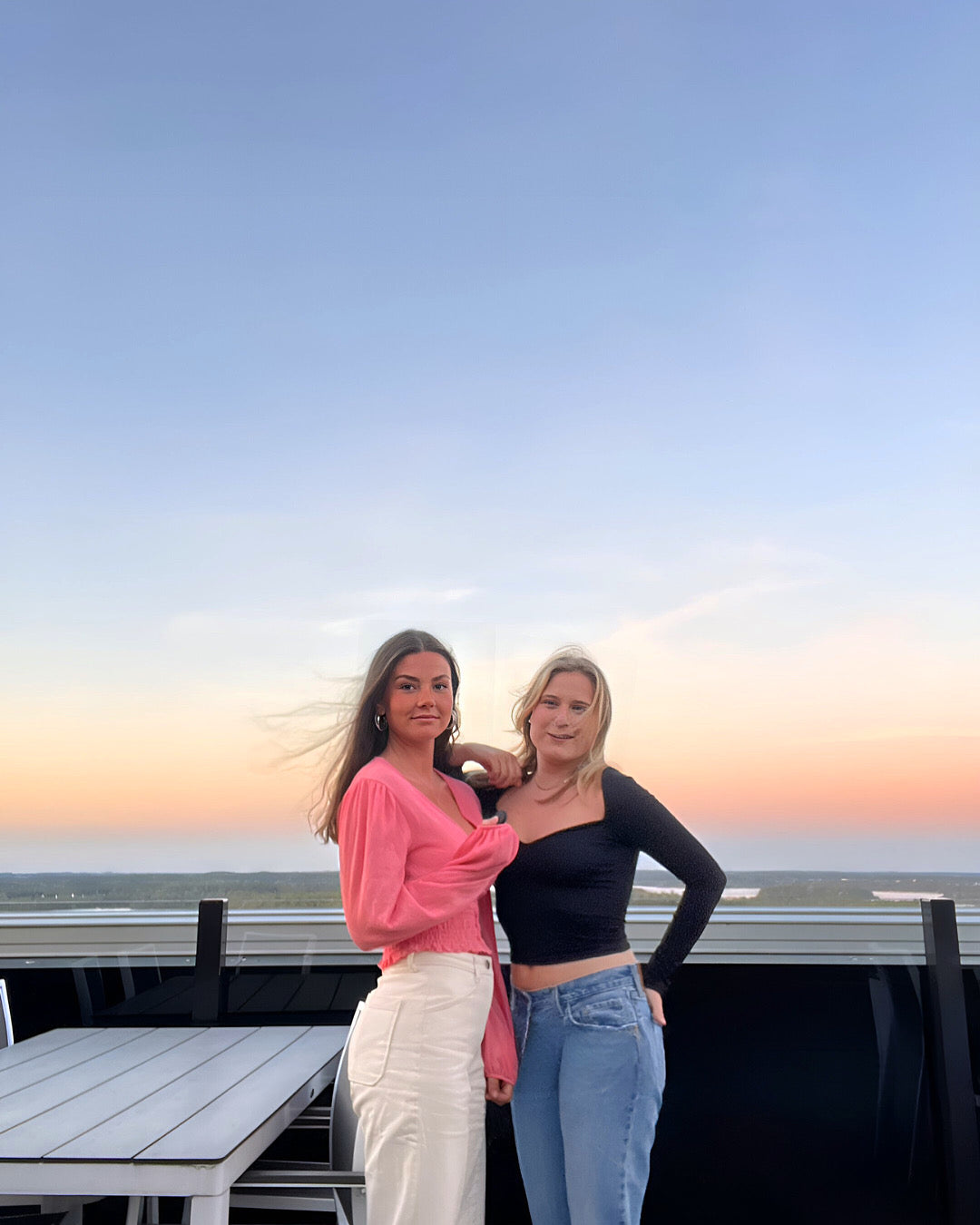 SHUTTERBUG CO - THE FUTURE OF SELFIES – Shutterbug Co